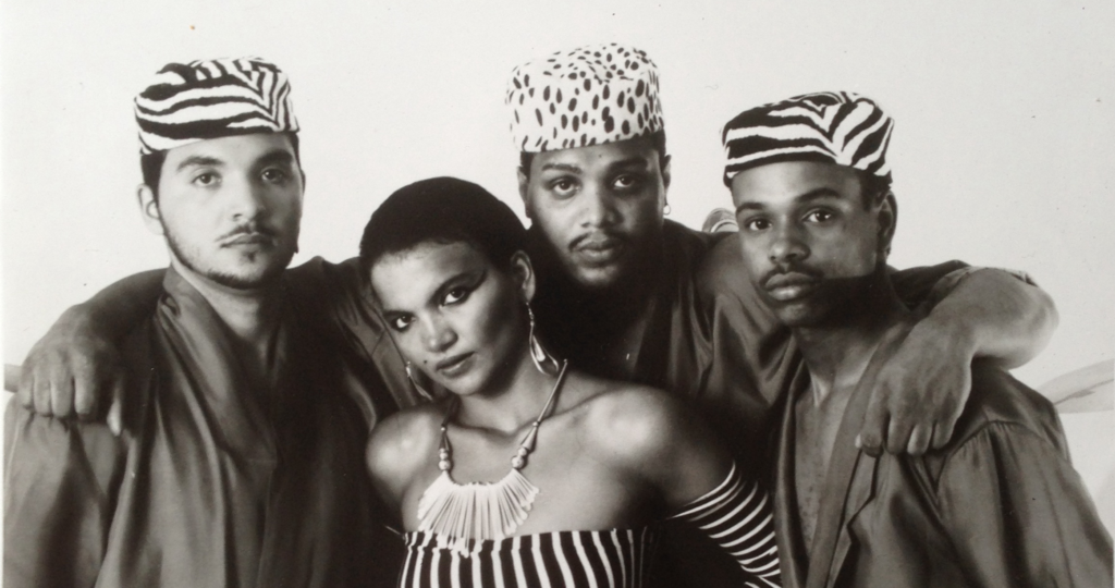 House Hunting #8 - Liz Torres - Ransom Note